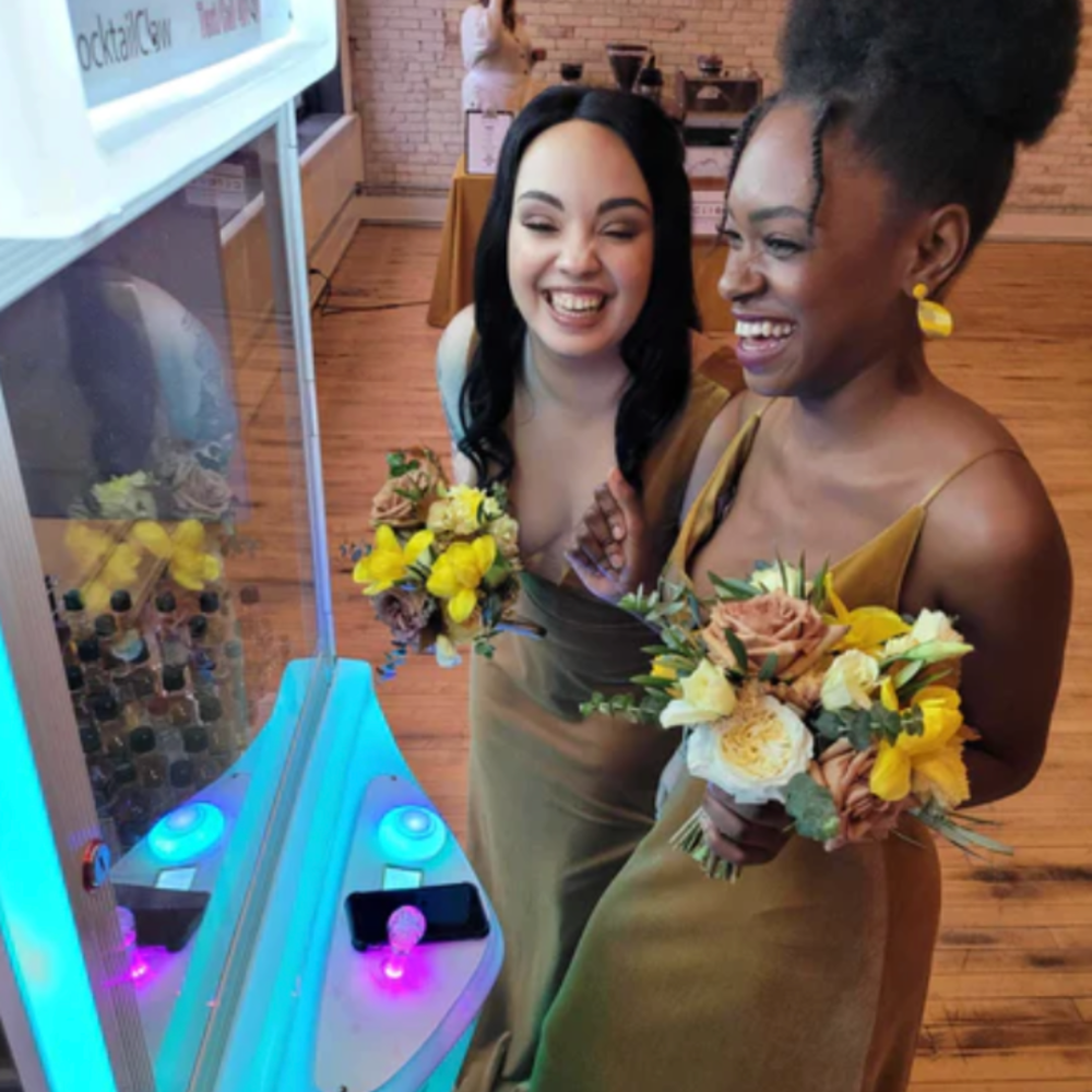 Cocktail Claw Columbus, Ohio - Columbus LTE