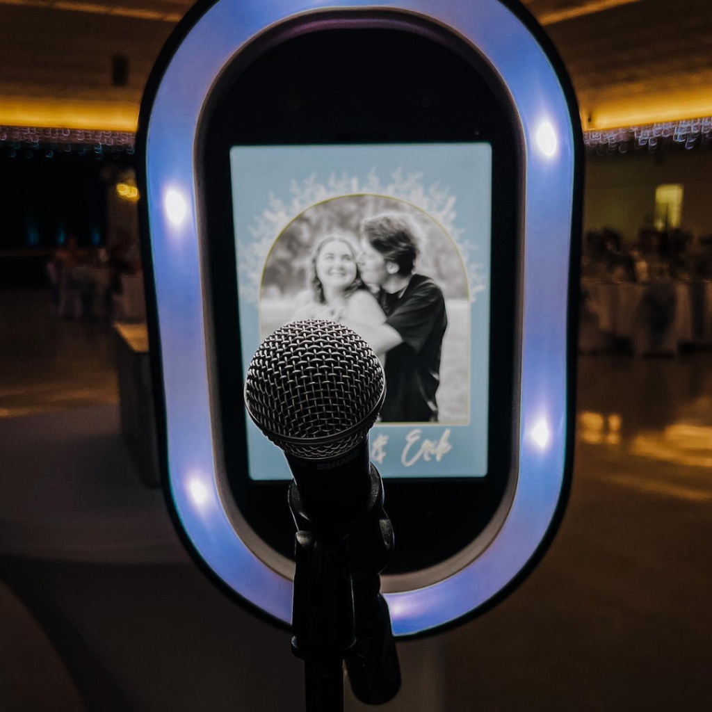 Columbus Mobile Photo Booth For Events & Parti