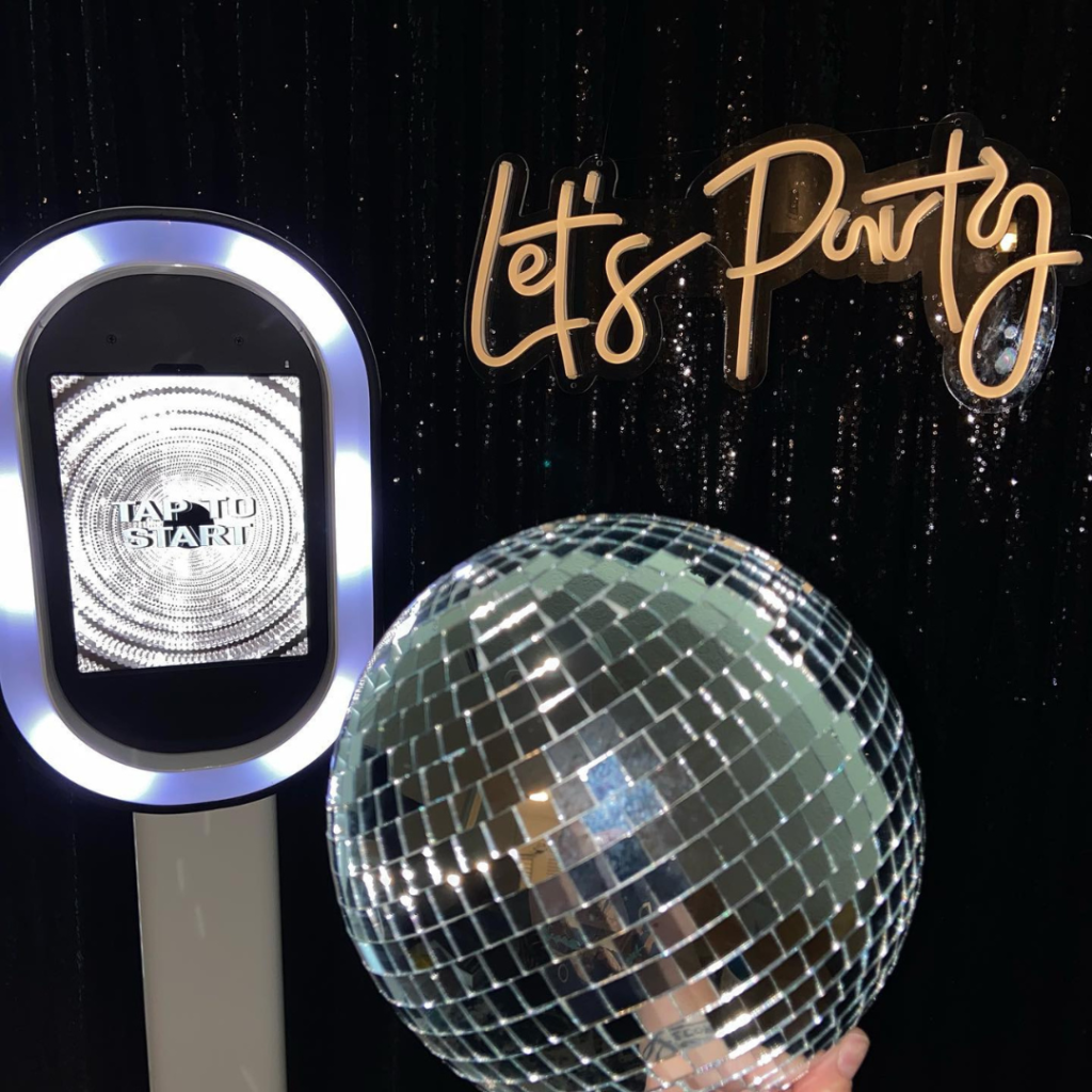 Columbus Mobile Photo Booth For Events & Parti